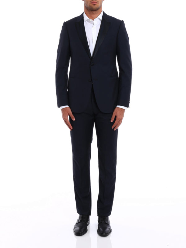 Armani collezioni m line store