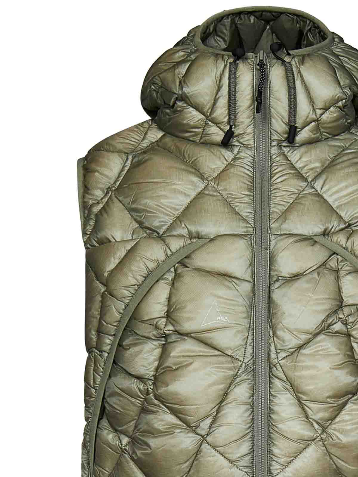Roa Light Green Quilted Nylon Vest with Hood | RBMW035FA17GRY0001