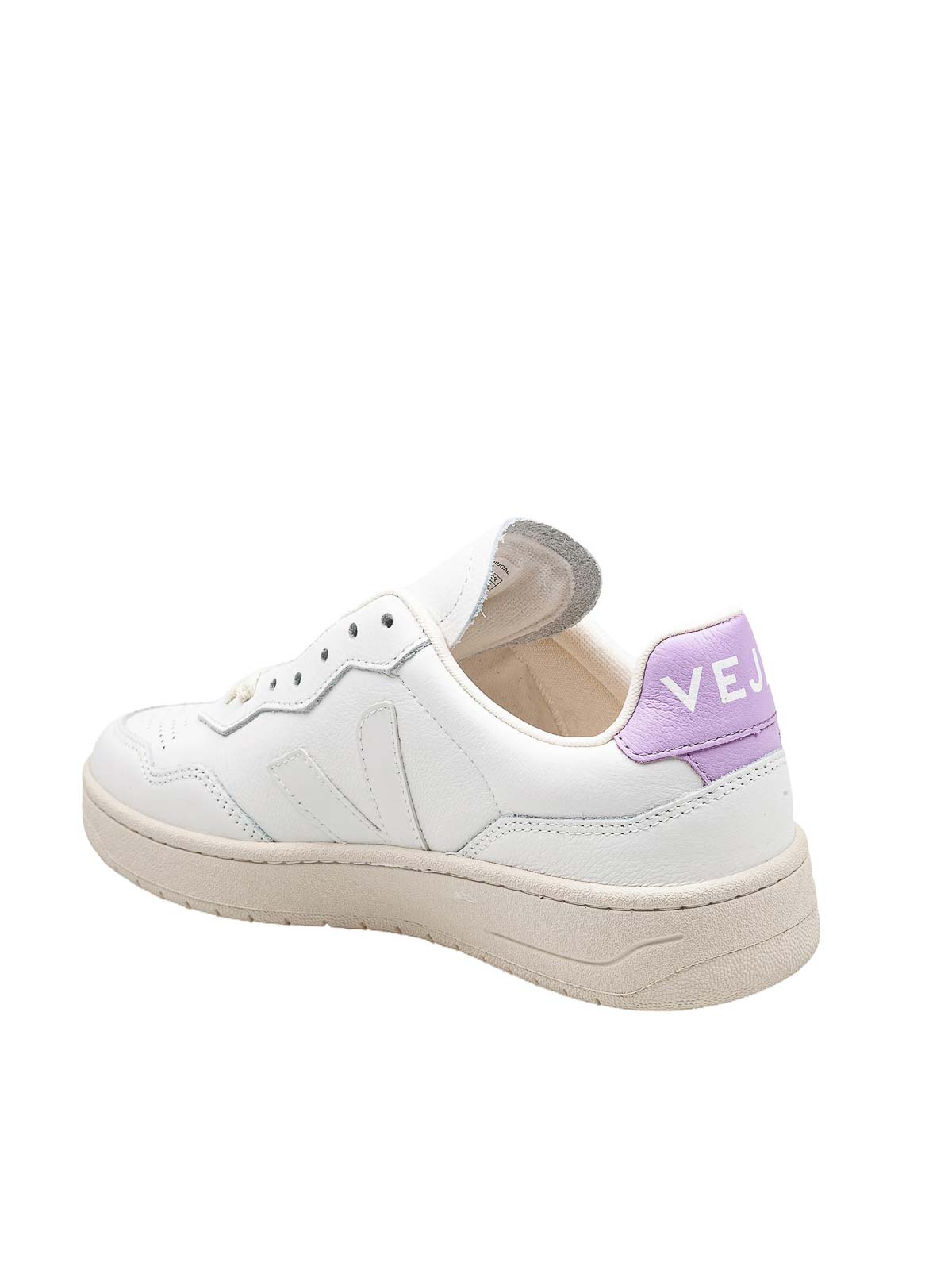 Veja Sneakers V 90 in white leather/orchid color | VD2003708D