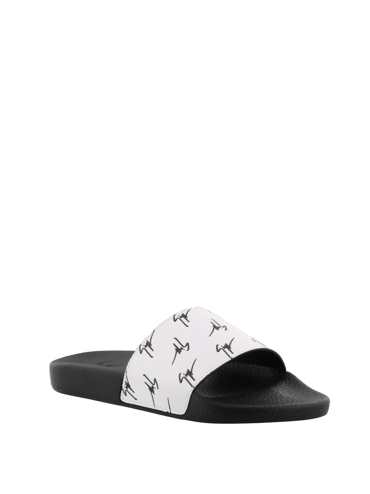 Giuseppe Zanotti Signature