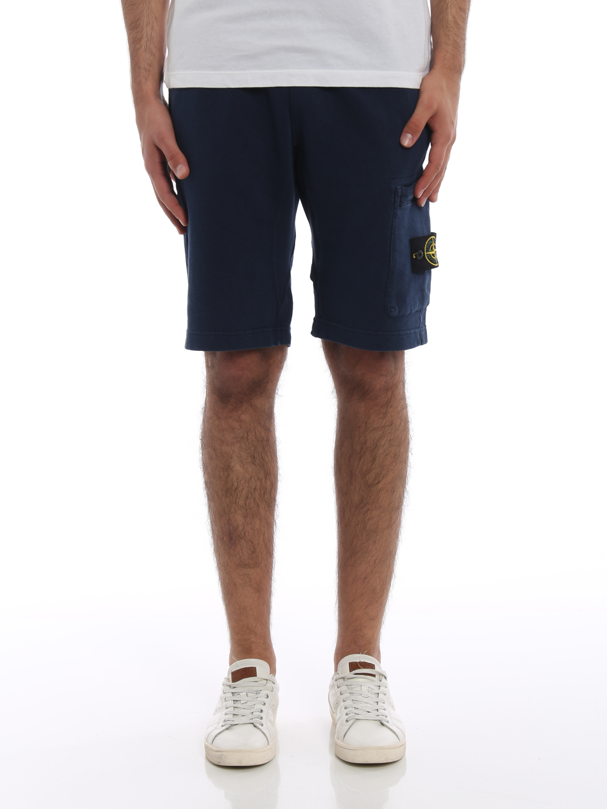 Tracksuit bottoms Stone Island - Blue short track pants - 65760V0126